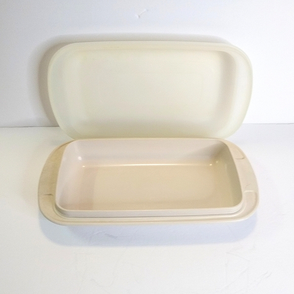 Tupperware | Kitchen | Vintage Tupperware Ultra 2 34 Quart Pan With Lid ...